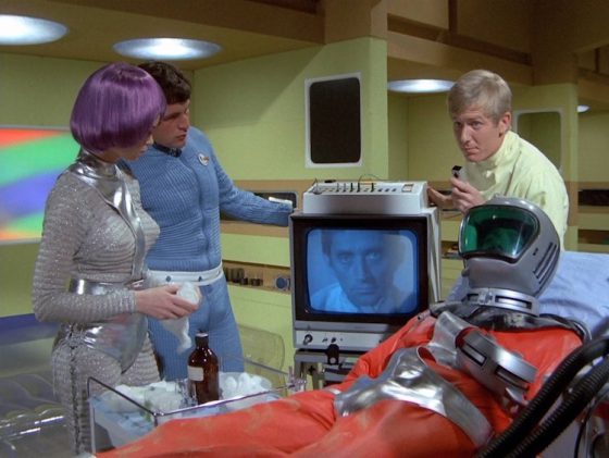 Research of the newly acquired alien. - The 70s